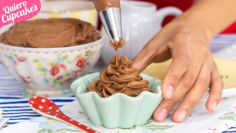 Receta de Frosting de Chocolate Perfecto para Bizcochos, Muffins y Cupcakes