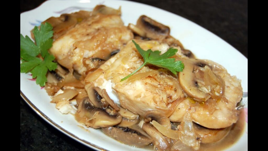 Receta de Merluza con Setas o Champiñones: Un Plato Fácil y Delicioso